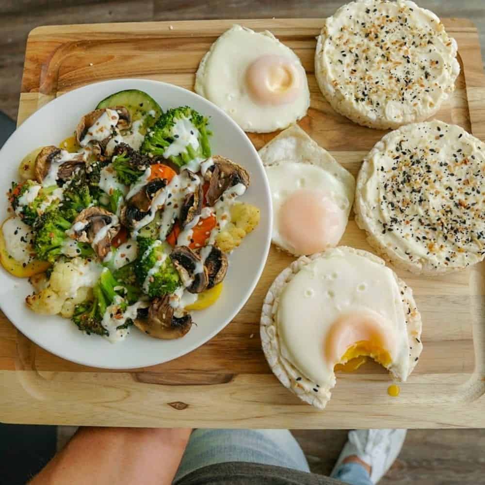 Everything Bagel Rice Cakes – The Flexible Dieting Lifestyle