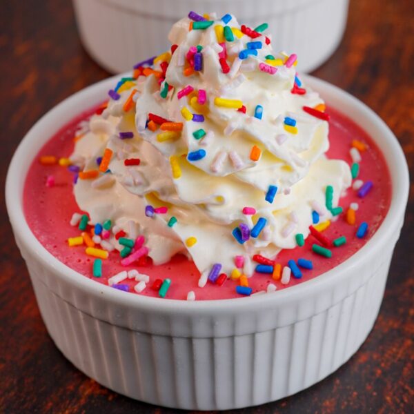 197 Cal Strawberry Protein Mousse – The Flexible Dieting Lifestyle